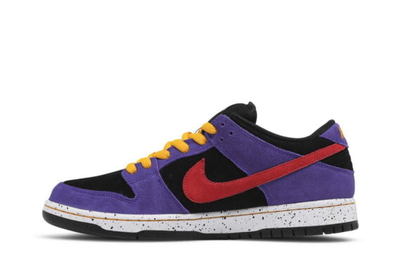 Nike SB Dunk Low ACG Terra